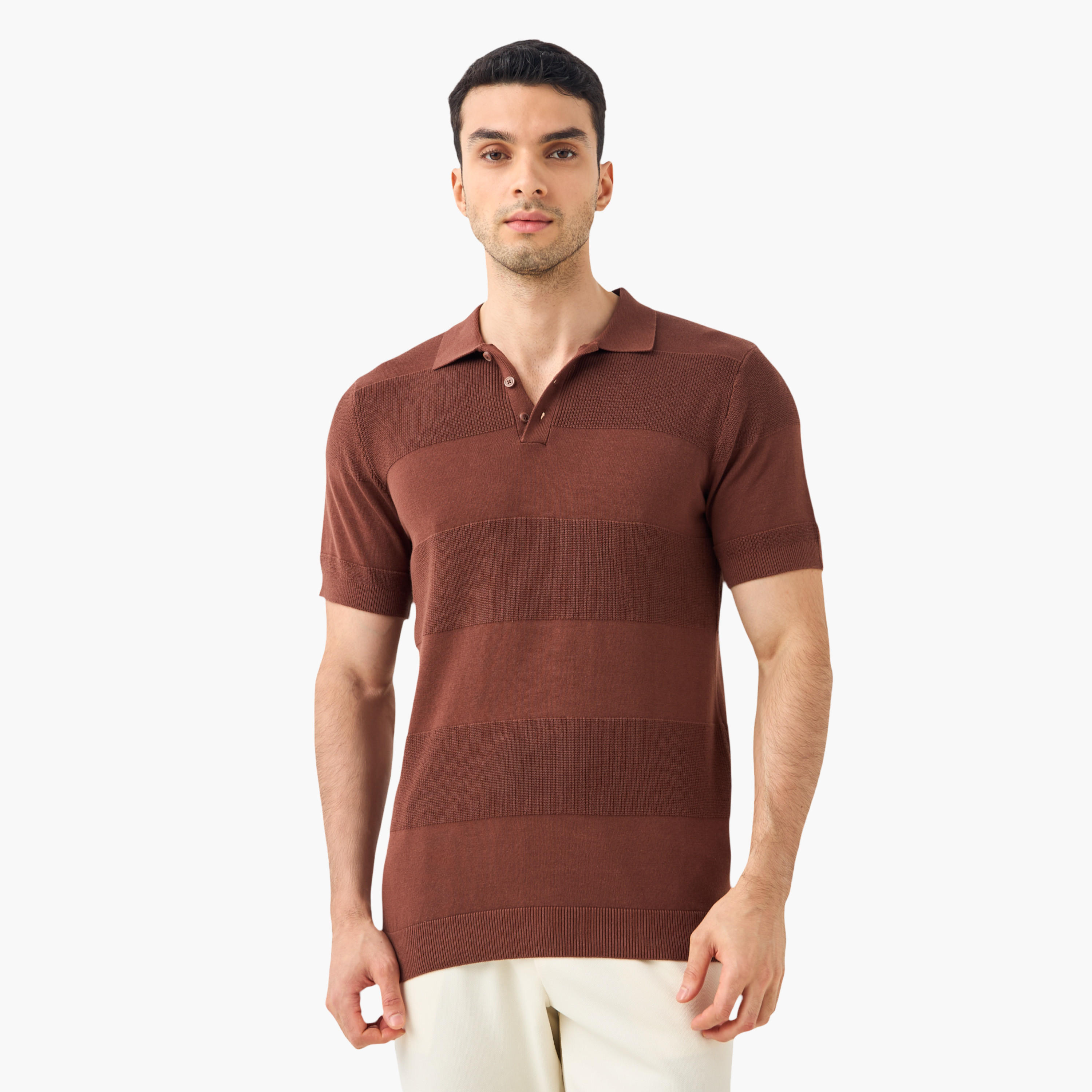 Shop Textured Collared Polo T-shirt with Short Sleeves Online | Splash UAE
